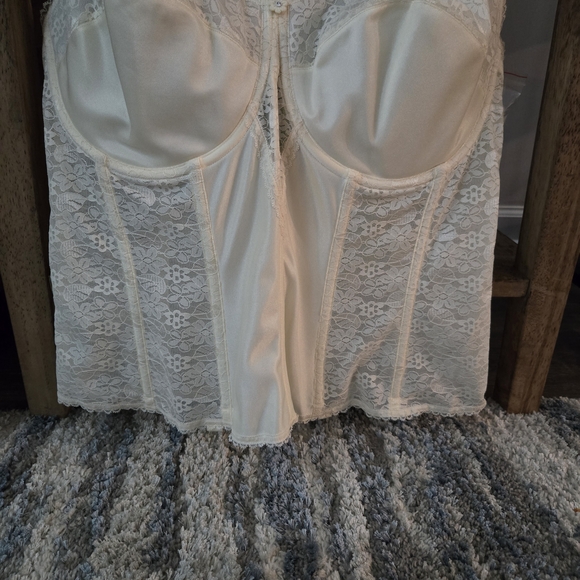 Dominique | Intimates & Sleepwear | Dominique Lace Bustier In Cream ...